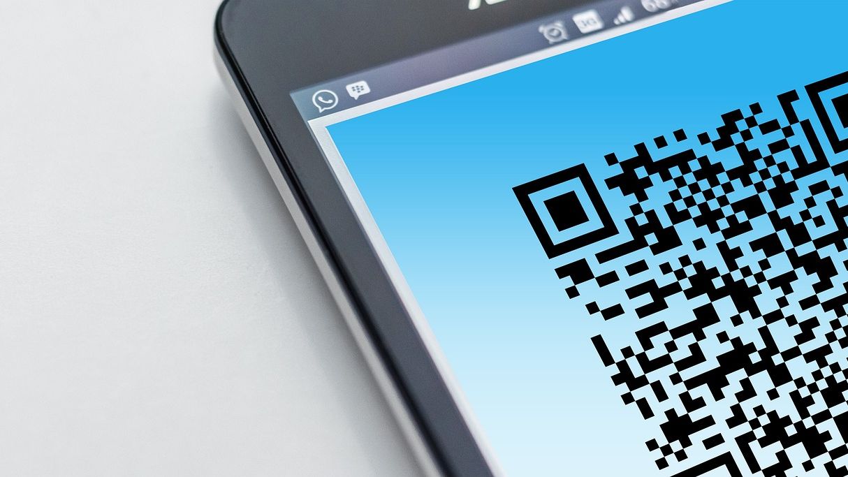 QR Code Danger: The New Parking Kiosk Scam Currently Targeting Downtown ...